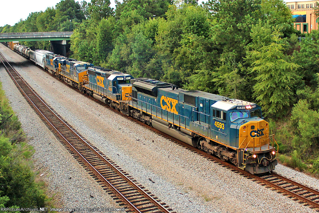 Big Mac Attack on CSX Q464-28